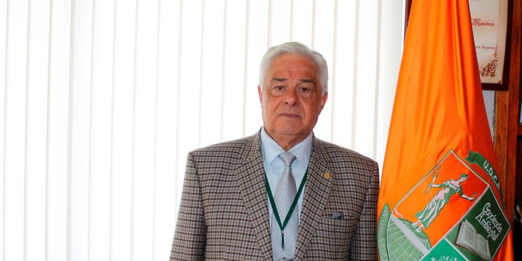 Saludo del rector en el día internacional de la educación - Universidad ...